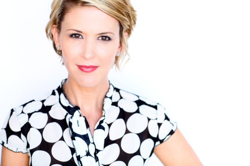 Biography - StaceyScowley.com